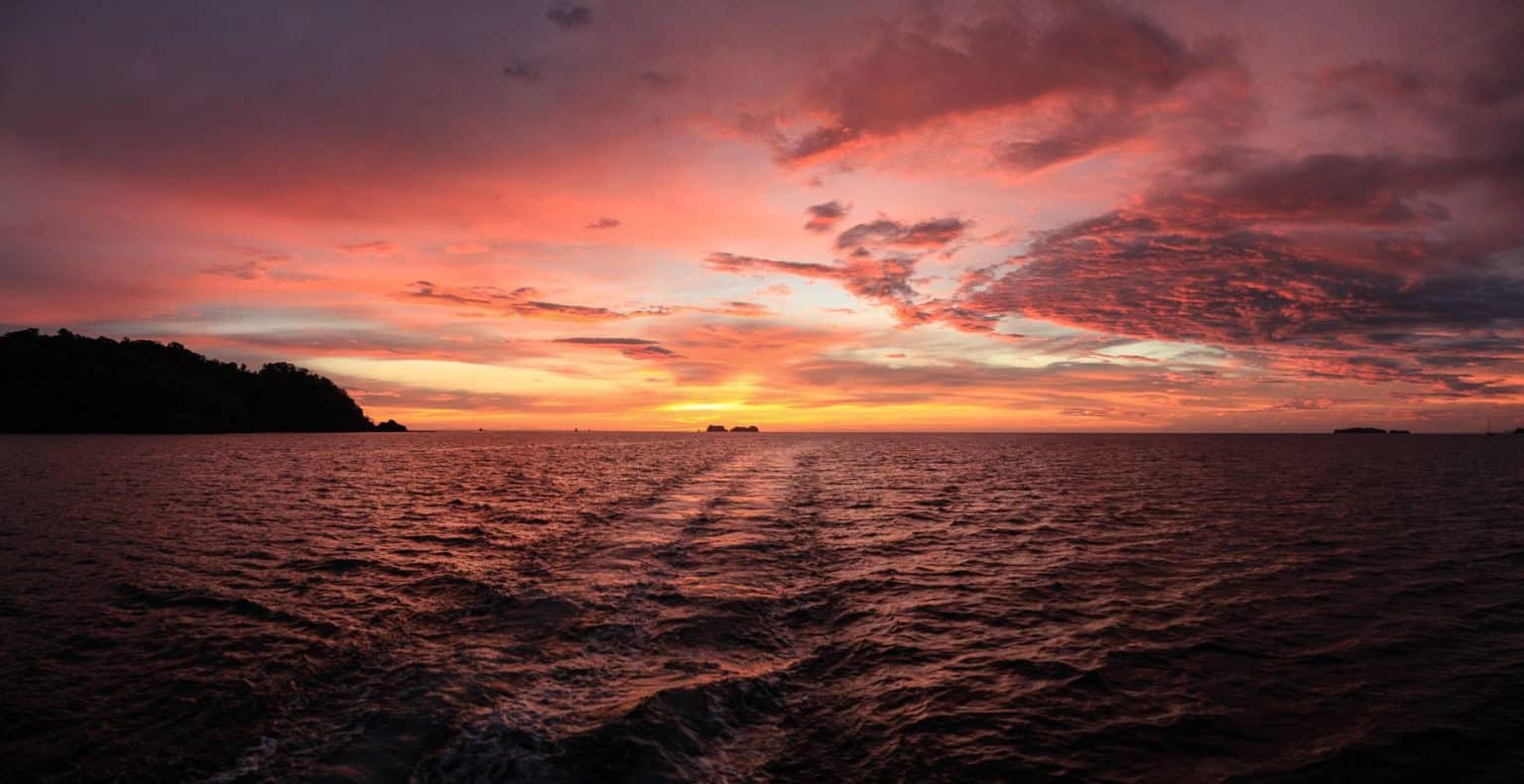 Guanacaste Sunset catamaran sailing | Private charters